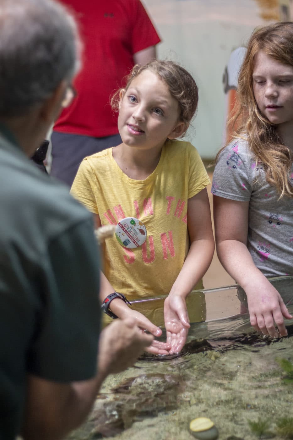 Earth Day Touch Tank | Conservancy of Southwest Florida